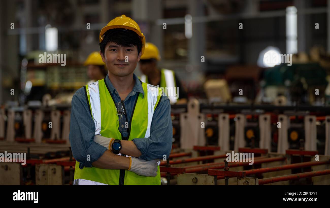 In manufacturing facility team hi-res stock photography and images - Alamy