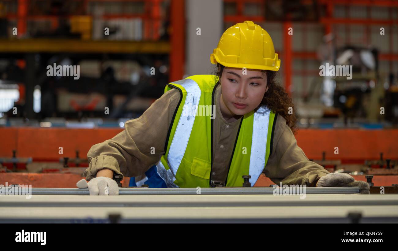 Asia Heavy industry Foreman factorial worker check metal steel roof ...