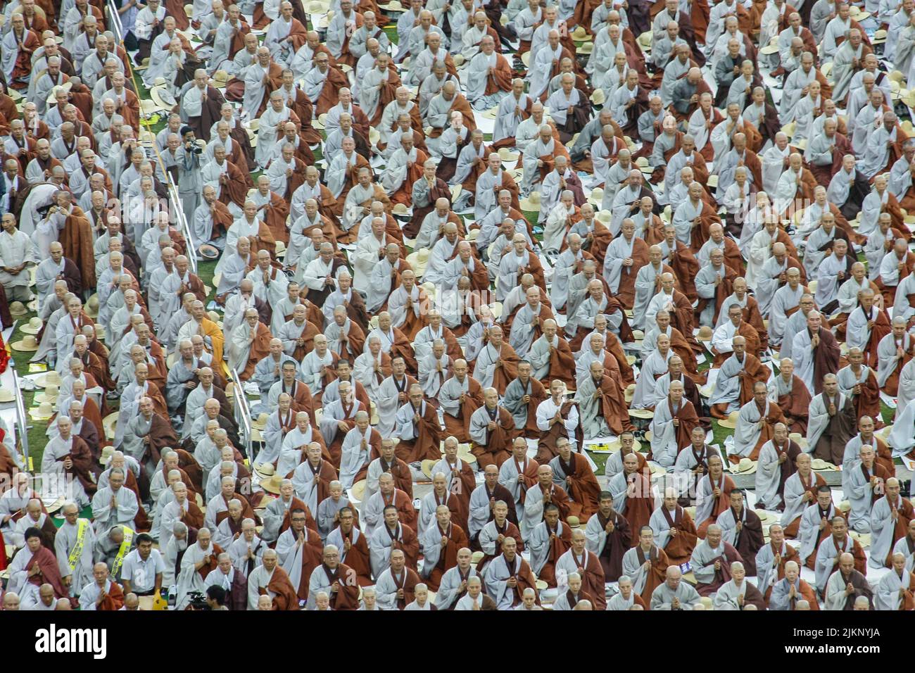 Aug 27, 2008-Seoul, South Korea-South Korean hold rally about against ...