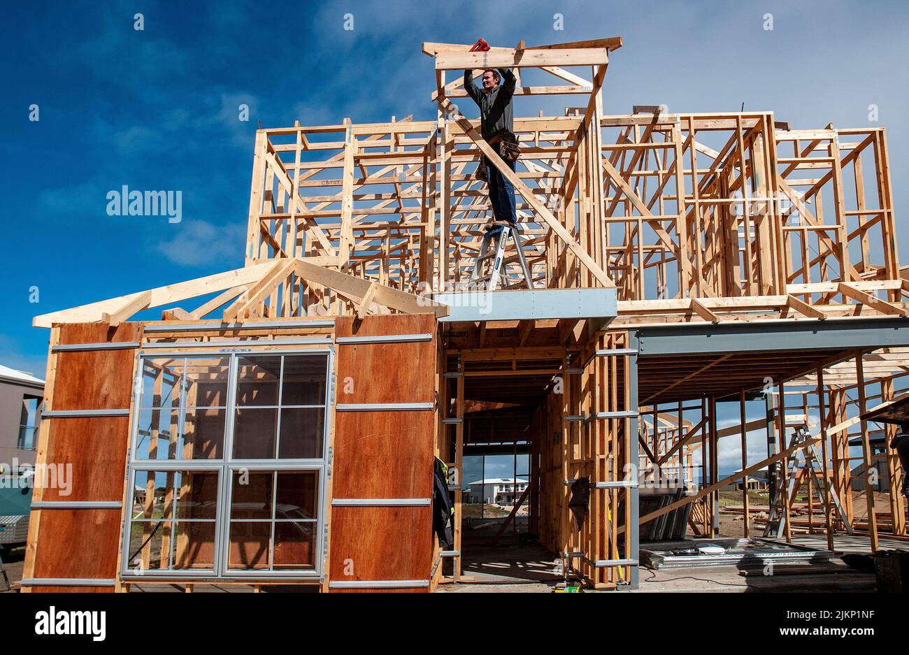 Carpenter constructing a timber framed house in South Australia Stock ...
