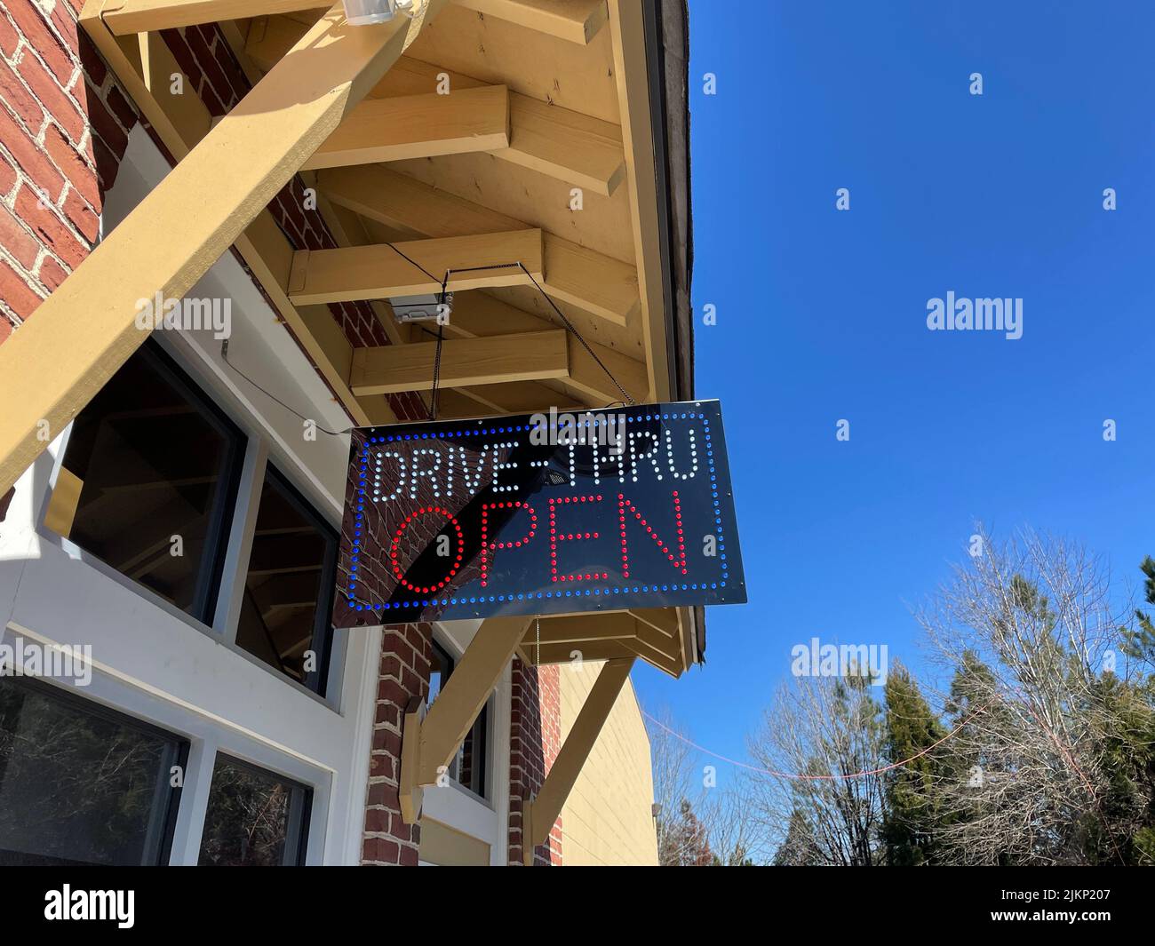 Drive thru windows hi-res stock photography and images - Alamy