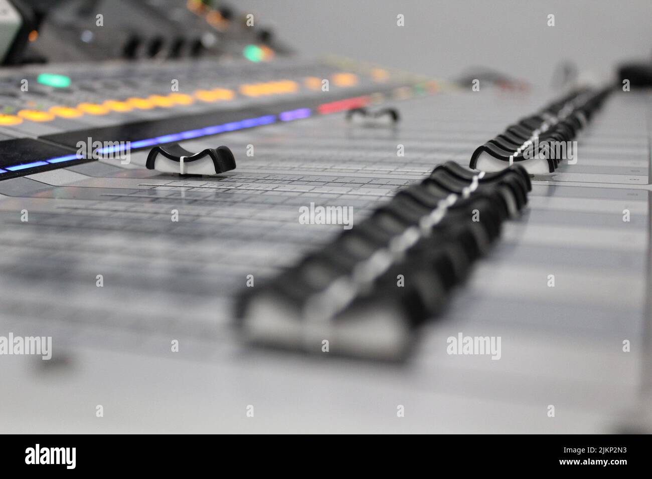Sound system hi-res stock photography and images - Alamy