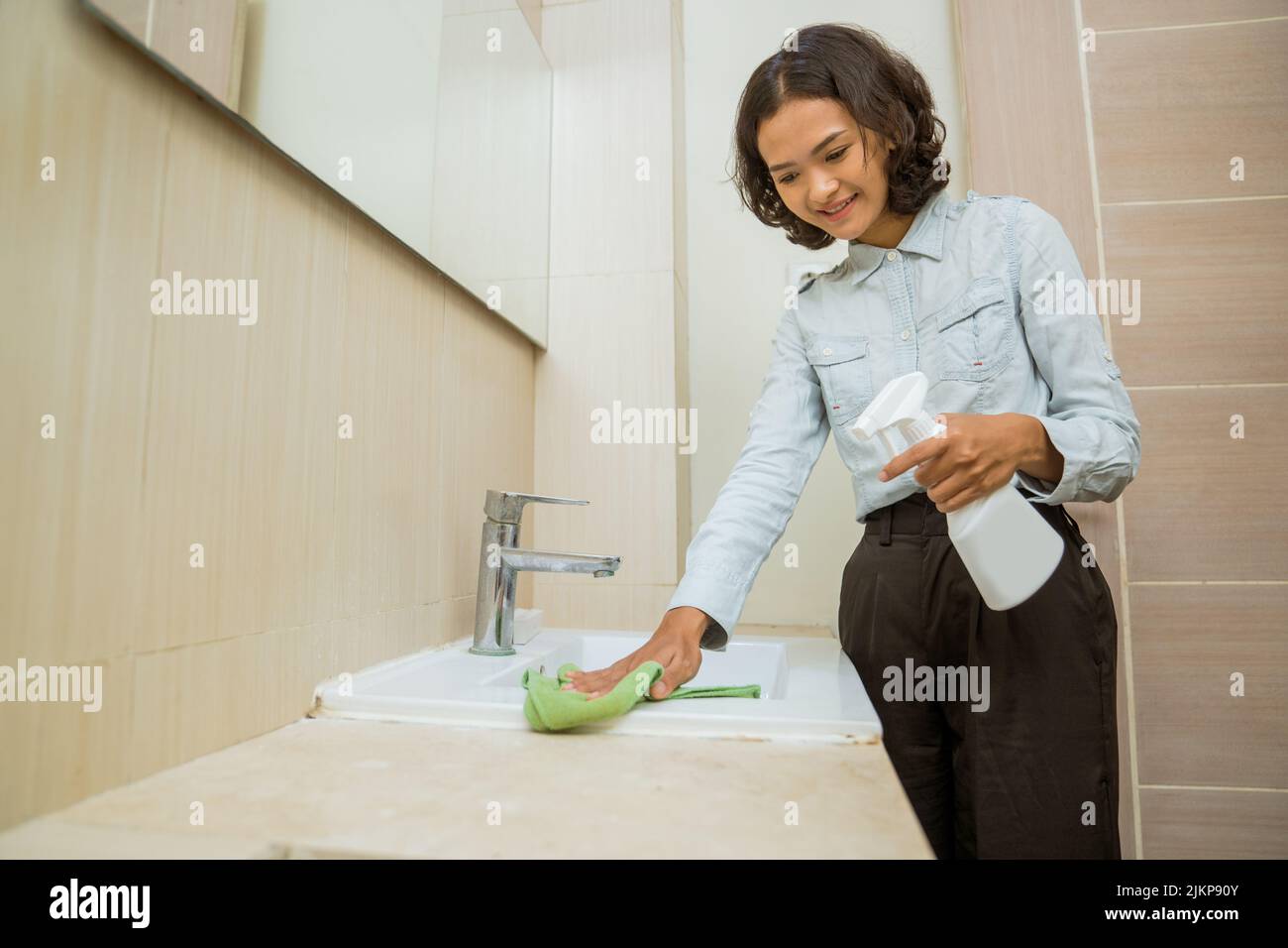 Janitor cleaning sink hi-res stock photography and images - Alamy