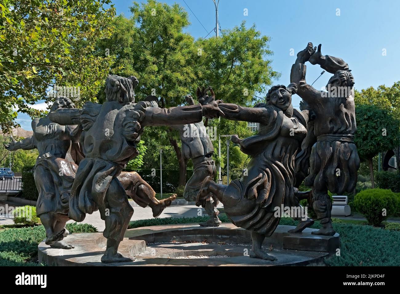 Berikaoba (an improvised masqueraded folk theater) sculpture statue in ...