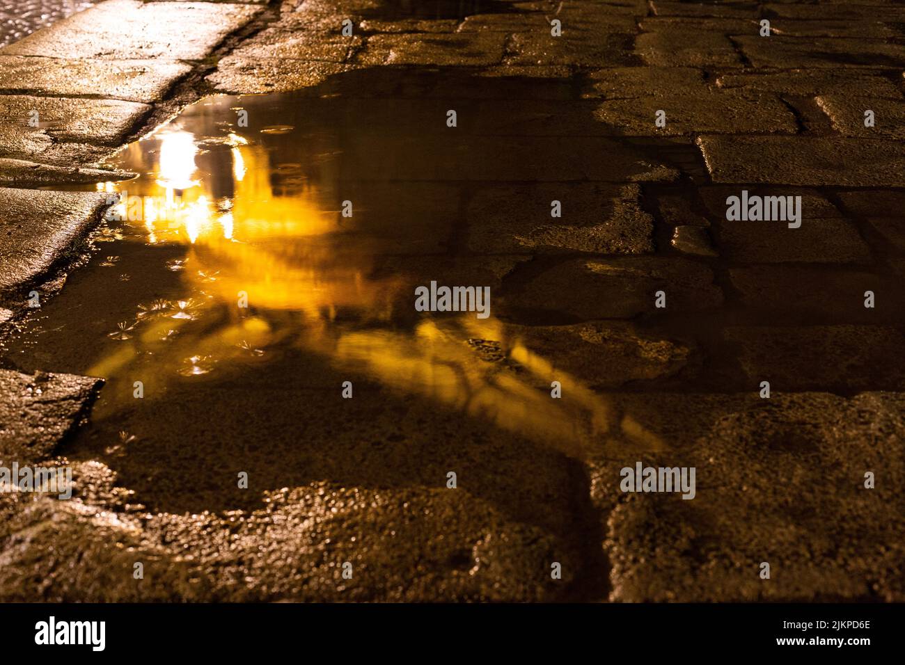 Mirror puddle hi-res stock photography and images - Alamy