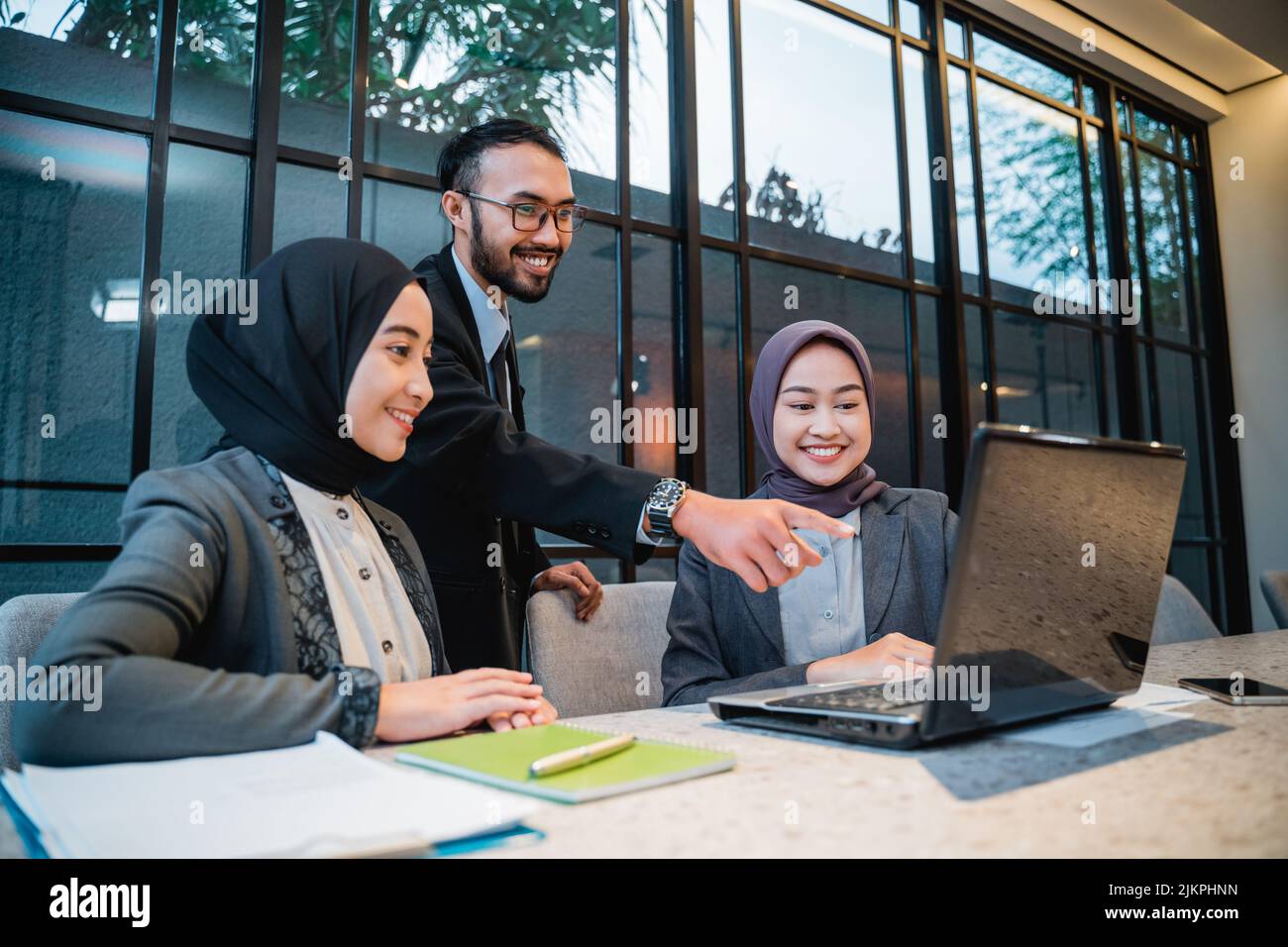 businessman lead the project meeting with his employee at the office ...