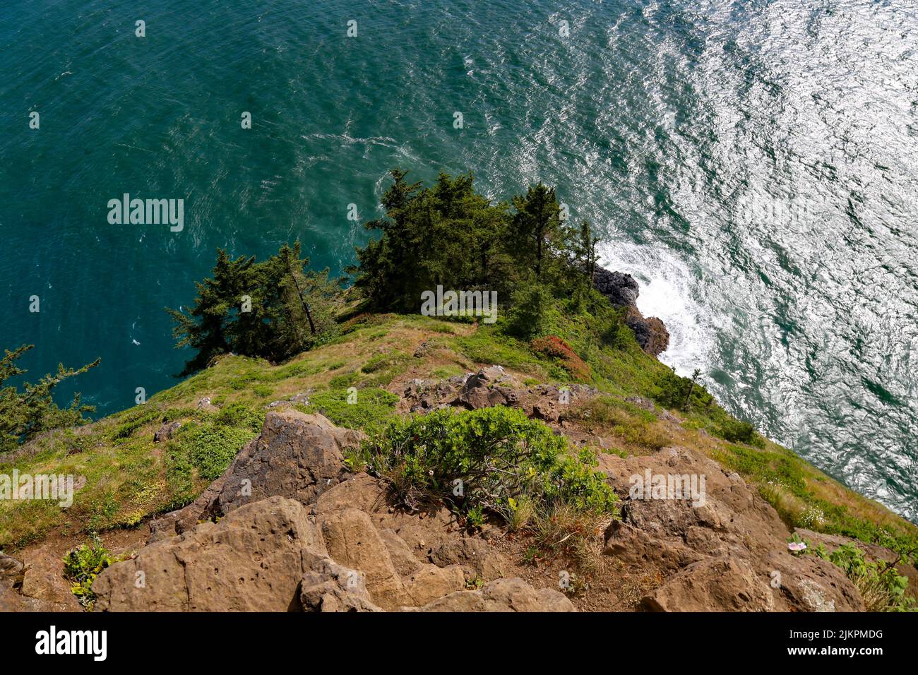 Hilltop background hi-res stock photography and images - Alamy