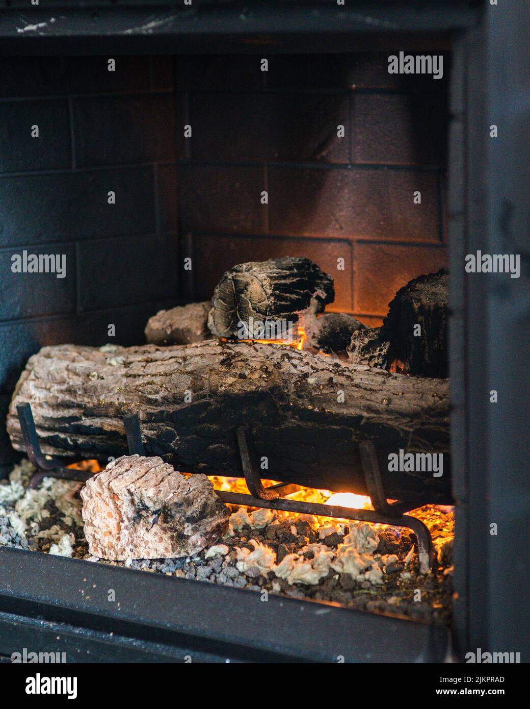 Vertical shot flame heat hi-res stock photography and images - Alamy