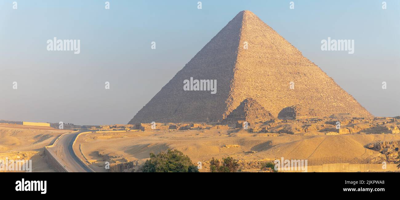Cheops view hi-res stock photography and images - Alamy