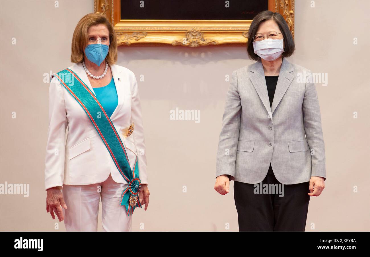 Ching yu hi-res stock photography and images - Alamy