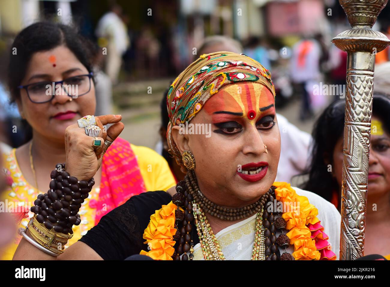 Kinnar hi-res stock photography and images - Alamy