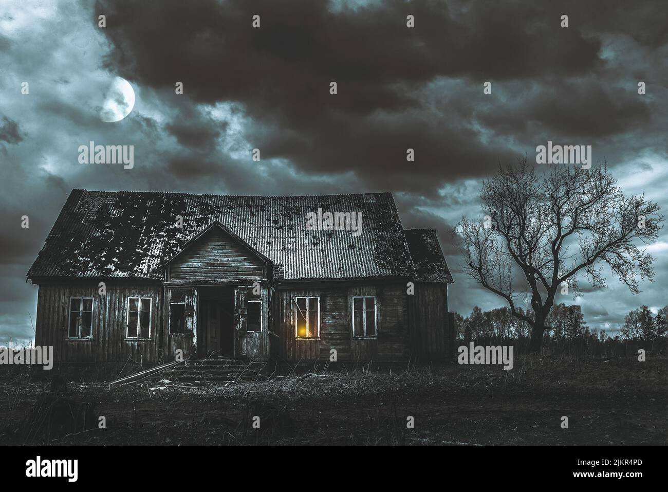 Old wooden house,dramatic clouds at night. Abandoned Haunted Horror ...