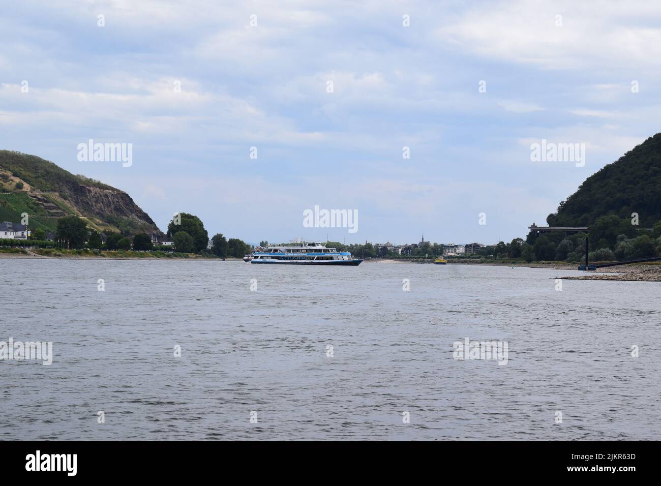 turning passenger ship Stock Photo - Alamy