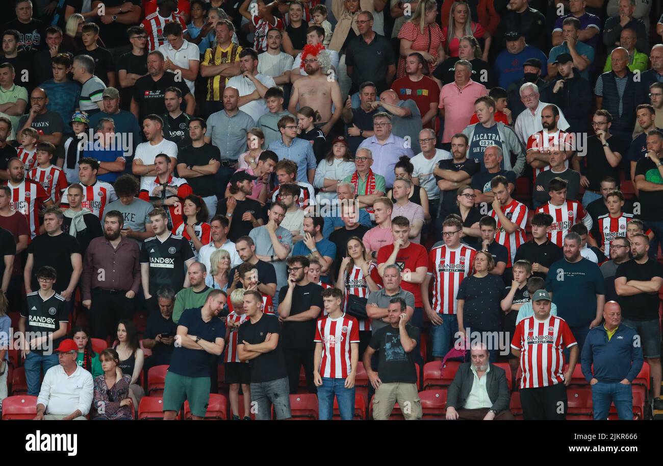 Sheffield utd football fans hi-res stock photography and images - Alamy