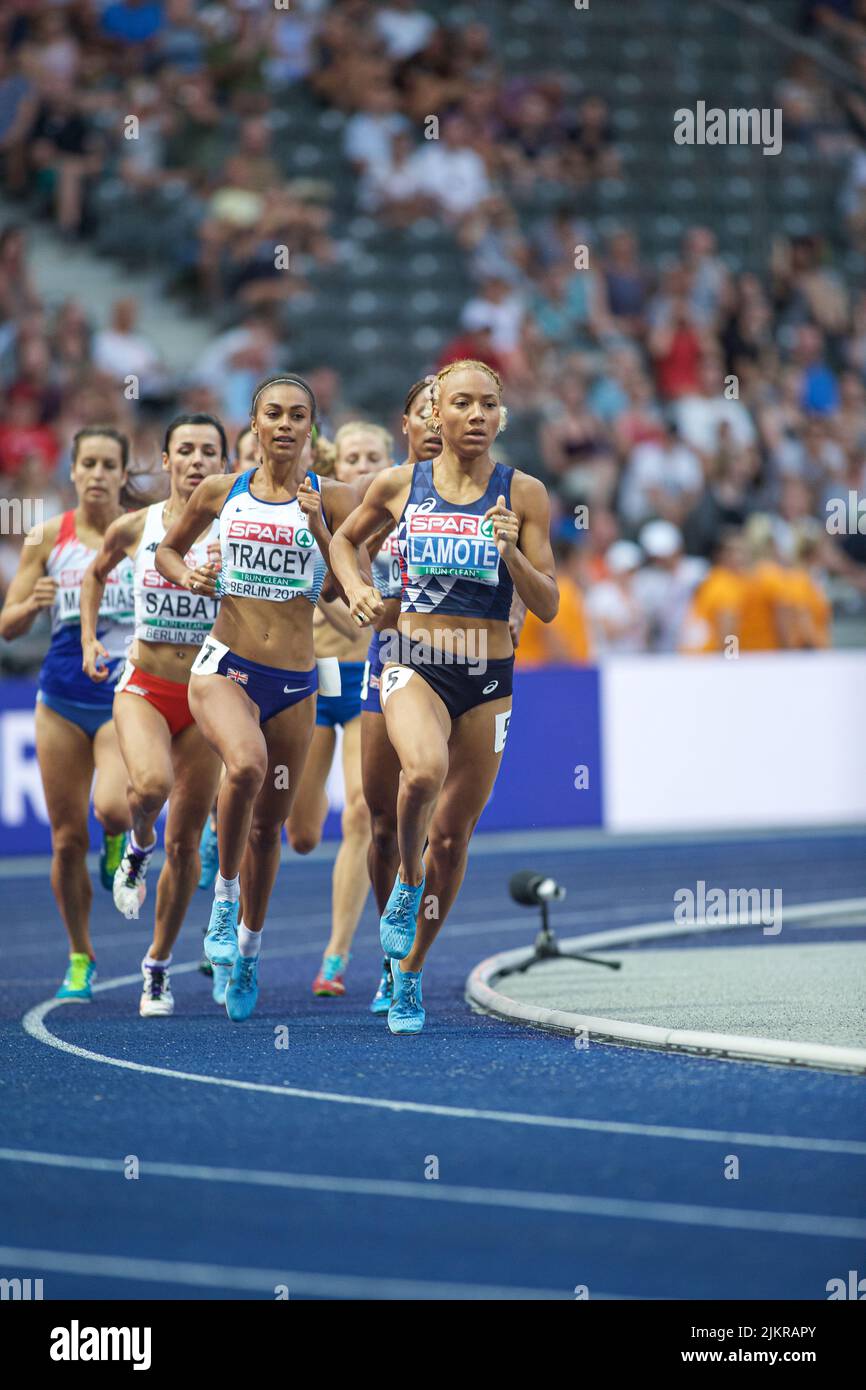 Rénelle Lamote participating in the 800 meters at the European ...