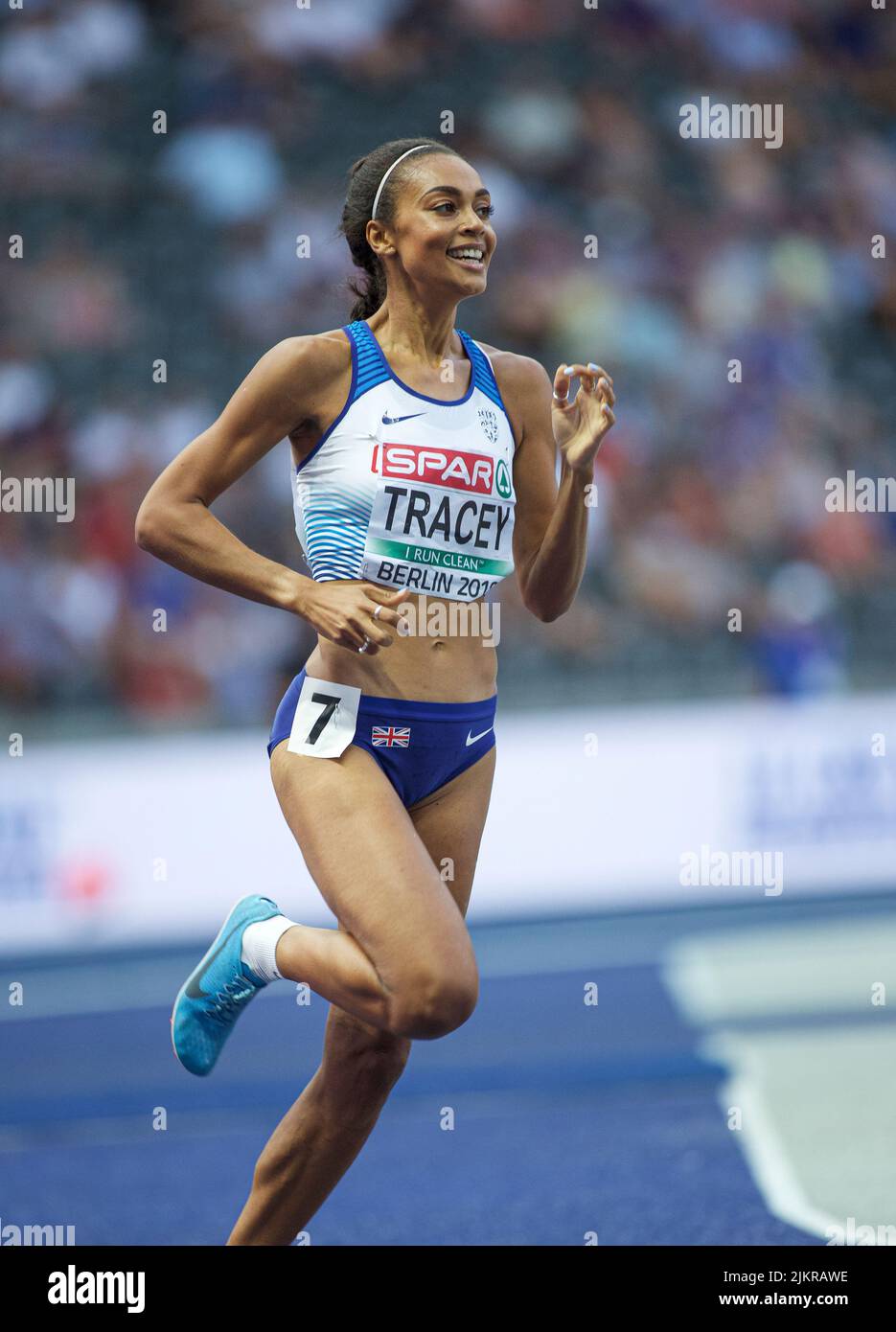 Adelle Tracey participating in the 800 meters at the European Athletics ...