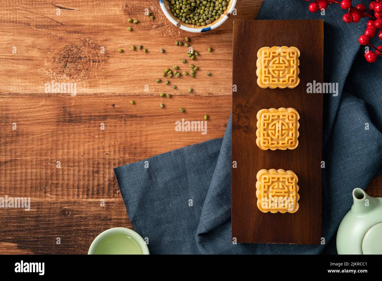 Delicious mung bean moon cake for Mid-Autumn Festival food mooncake on ...