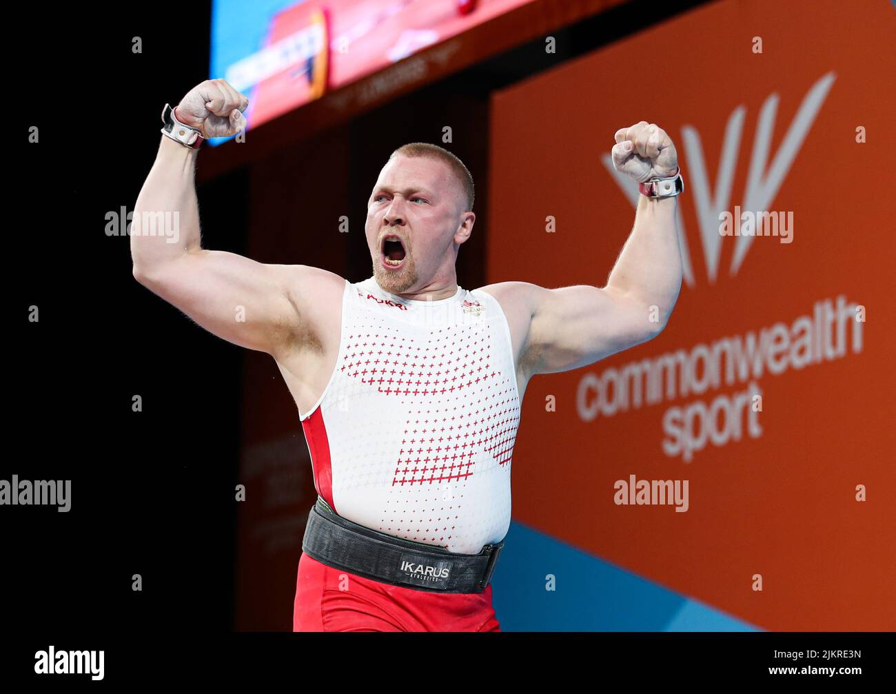 England's Andy Griffiths during the Men’s 109kg Final at The NEC on day ...