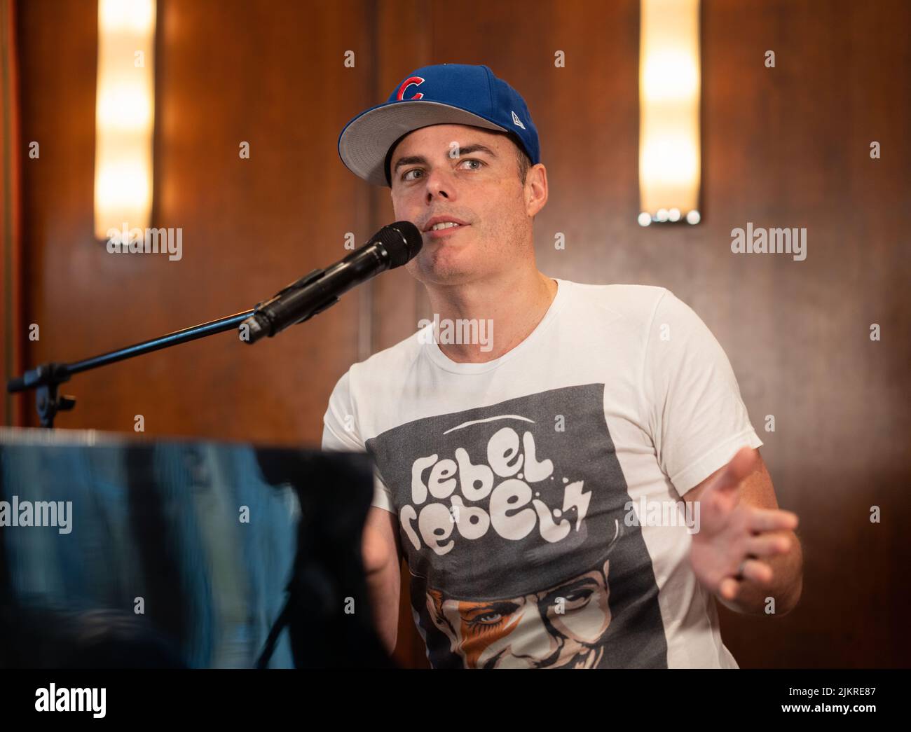 03 August 2022, Hessen, Frankfurt/Main: Canadian singer, guitarist and ...