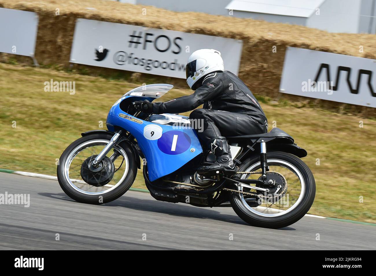 Leon Morris, Norton Manx 500, 100 Years of the Ulster Grand Prix, bikes ...