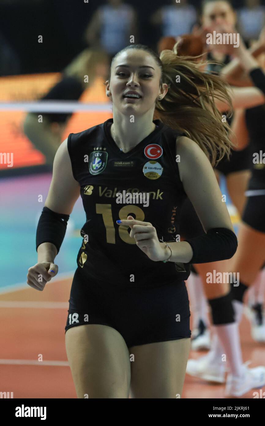 ISTANBUL, TURKEY - FEBRUARY 12, 2022: Zehra Gunes in Vakifbank vs ...
