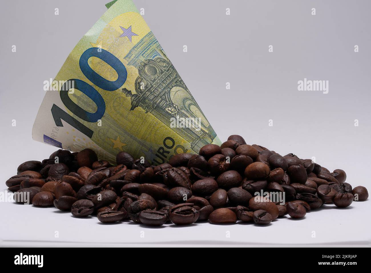 Cafe coin bean coffee money hi-res stock photography and images - Alamy