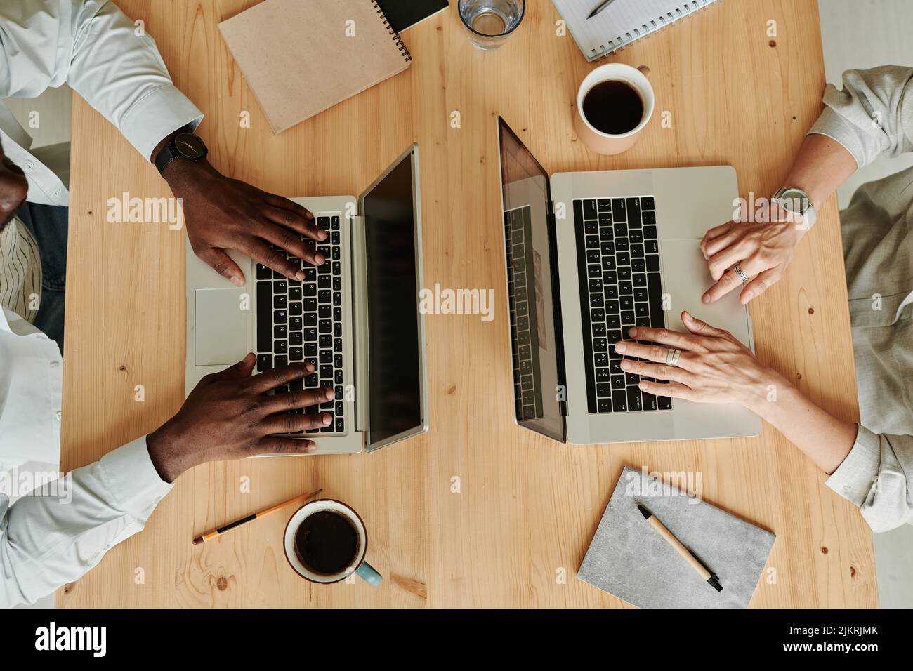Diverse typing hi-res stock photography and images - Alamy