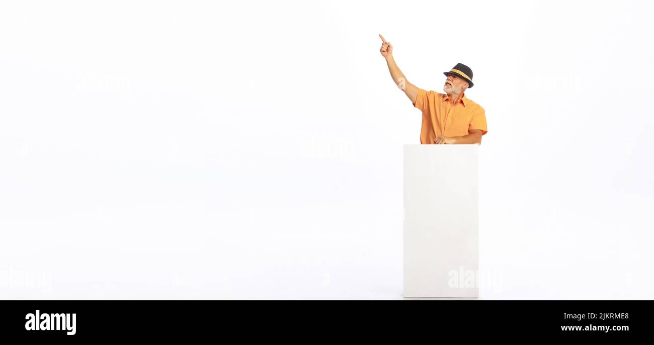 Serious business man 1960s hi-res stock photography and images - Alamy