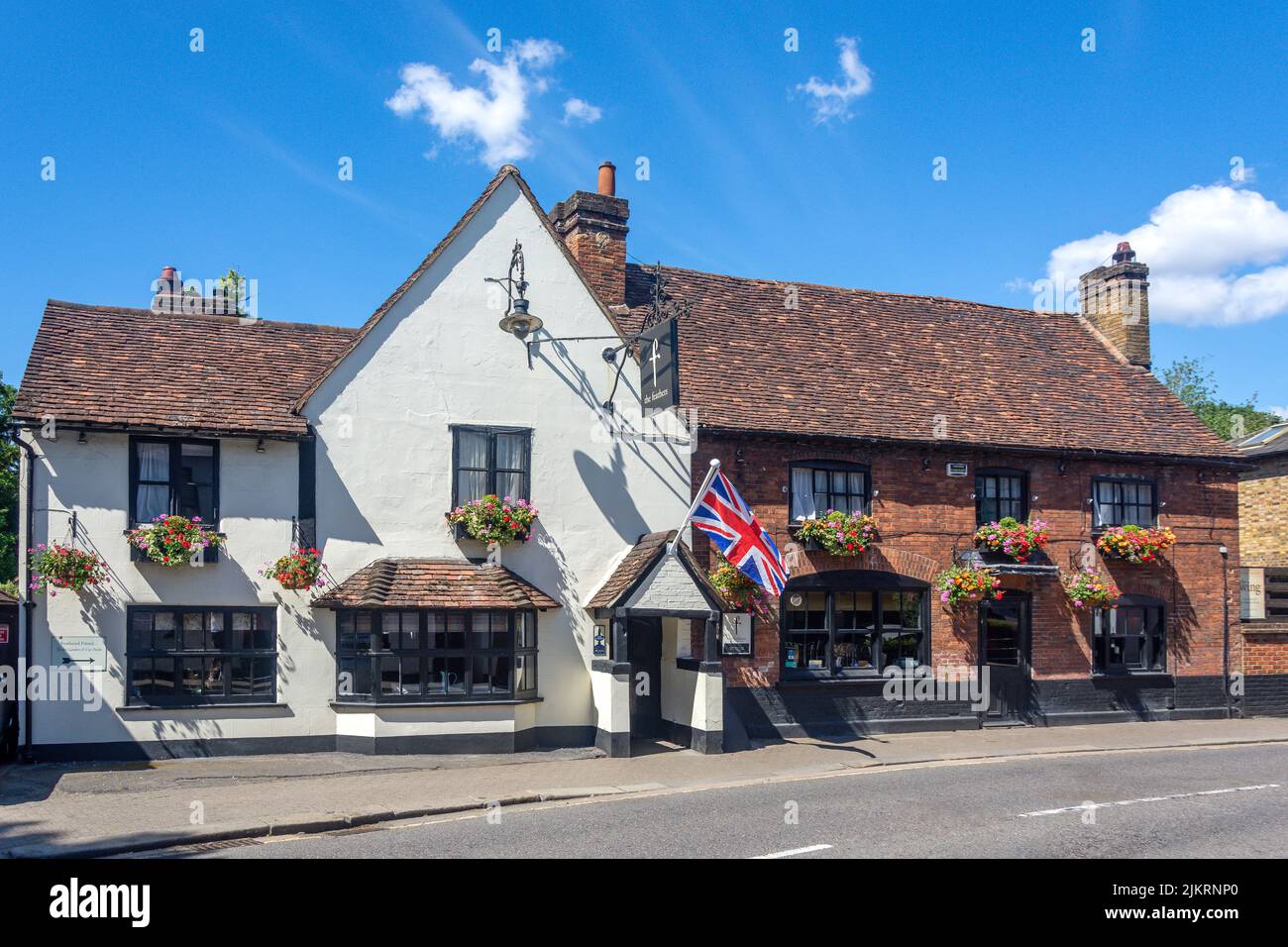 The feathers pub union jack flag church street rickmansworth tow hi-res ...