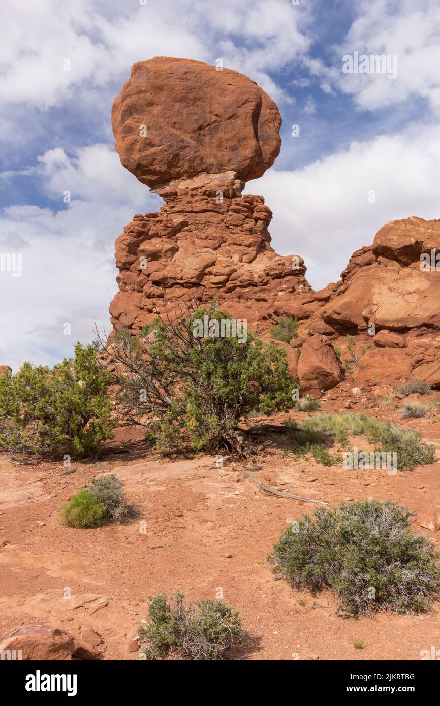 High 128 feet hi-res stock photography and images - Alamy