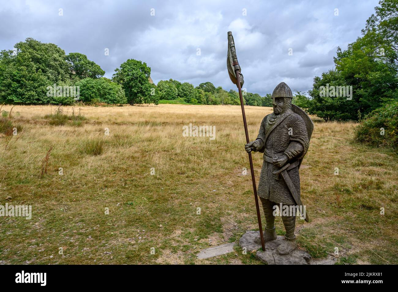 Anglo saxon warrior sculpture hi-res stock photography and images - Alamy
