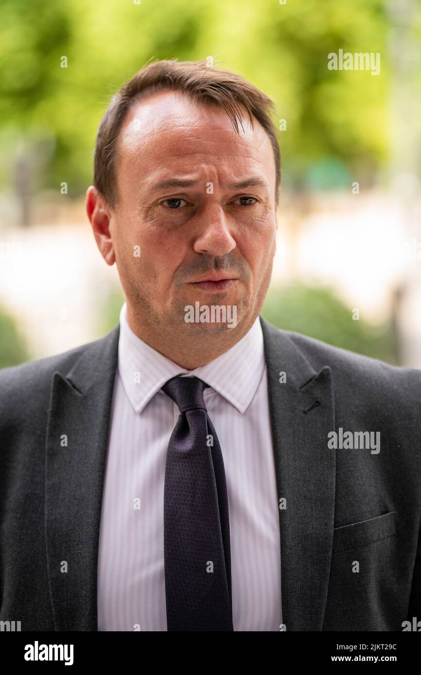 Metropolitan Police Detective Chief Inspector Nigel Penney speaks to ...