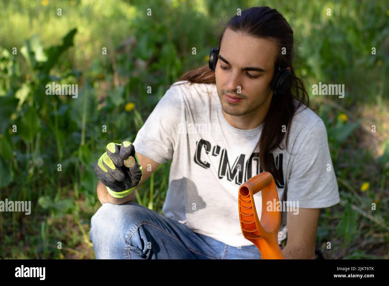 Using a pinpointed hi-res stock photography and images - Alamy