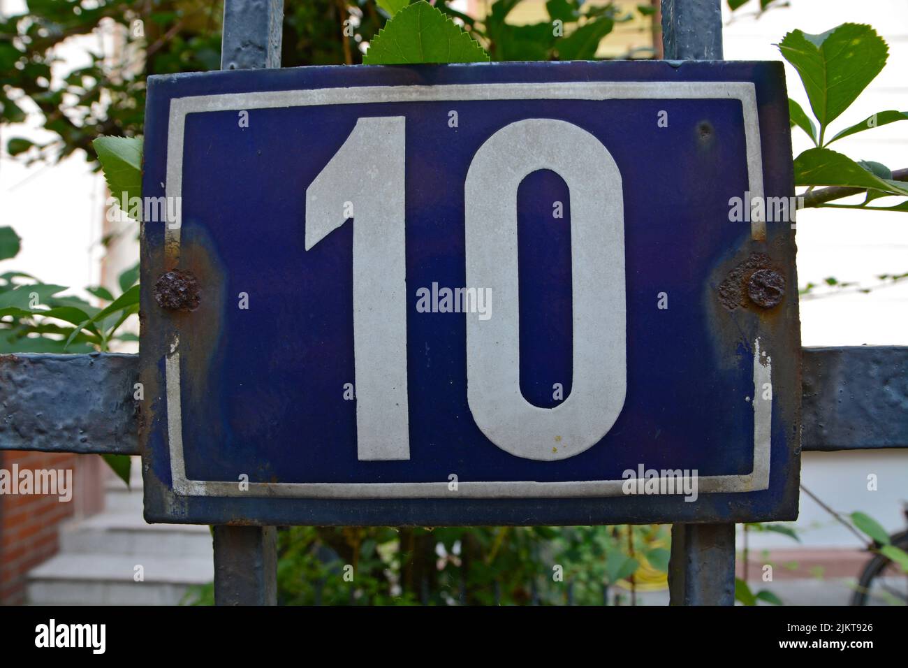 House number 10 sign hi-res stock photography and images - Alamy