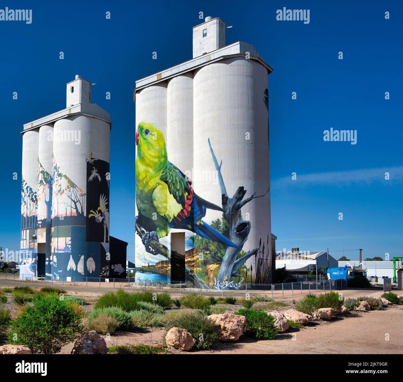 Graffiti on silos hi-res stock photography and images - Alamy