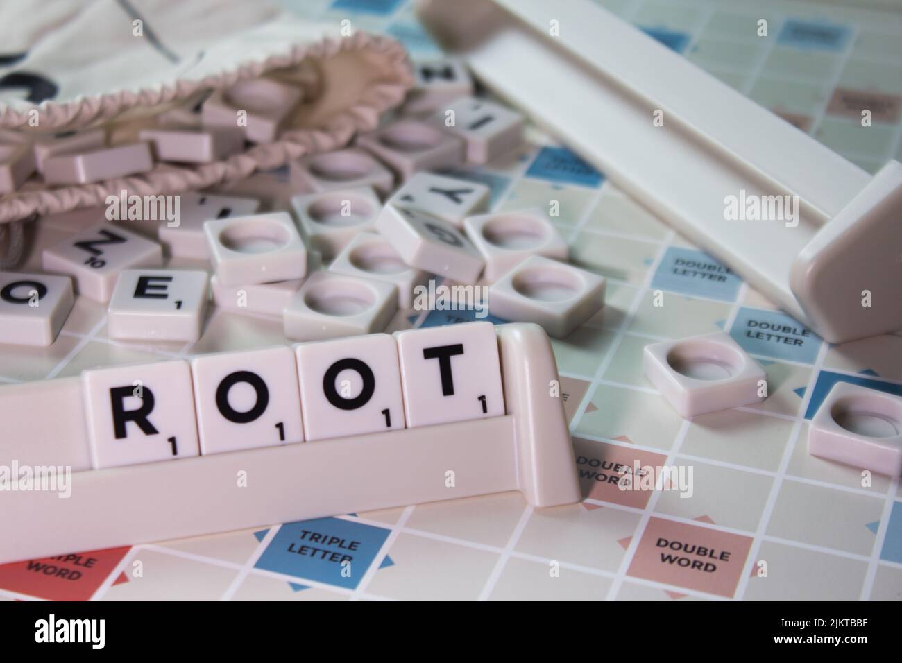 Cube root symbol hi-res stock photography and images - Alamy
