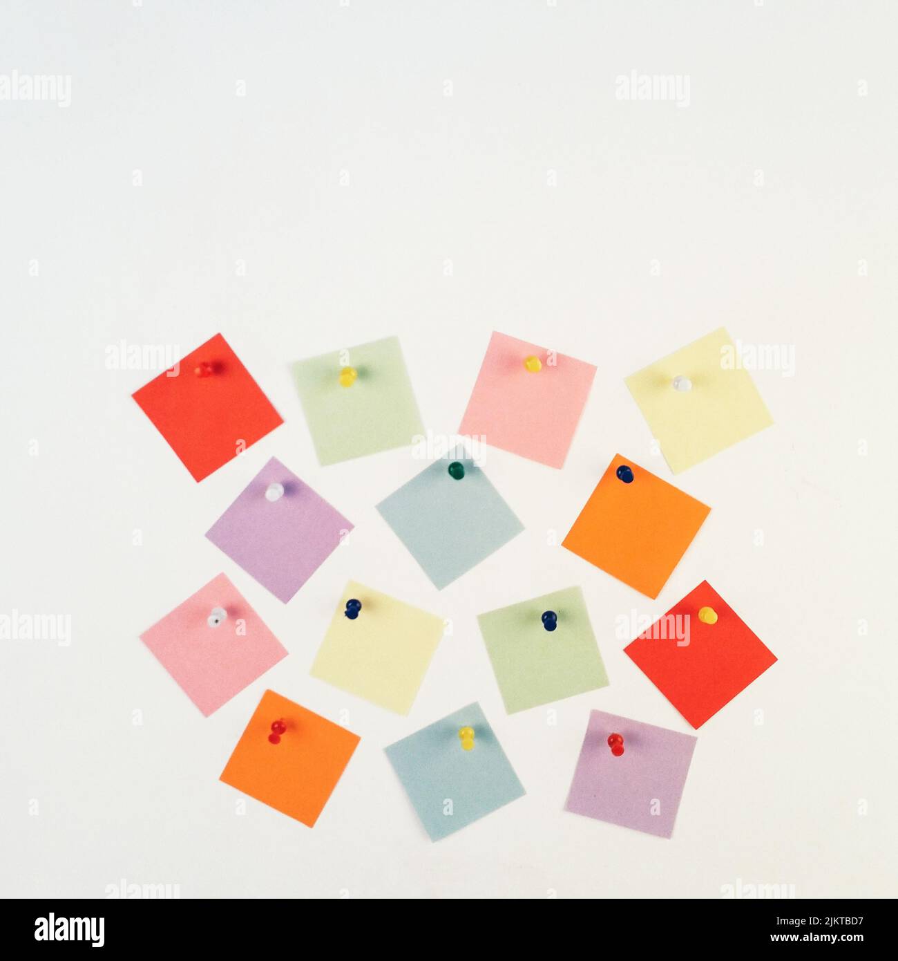 Empty notes hi-res stock photography and images - Alamy