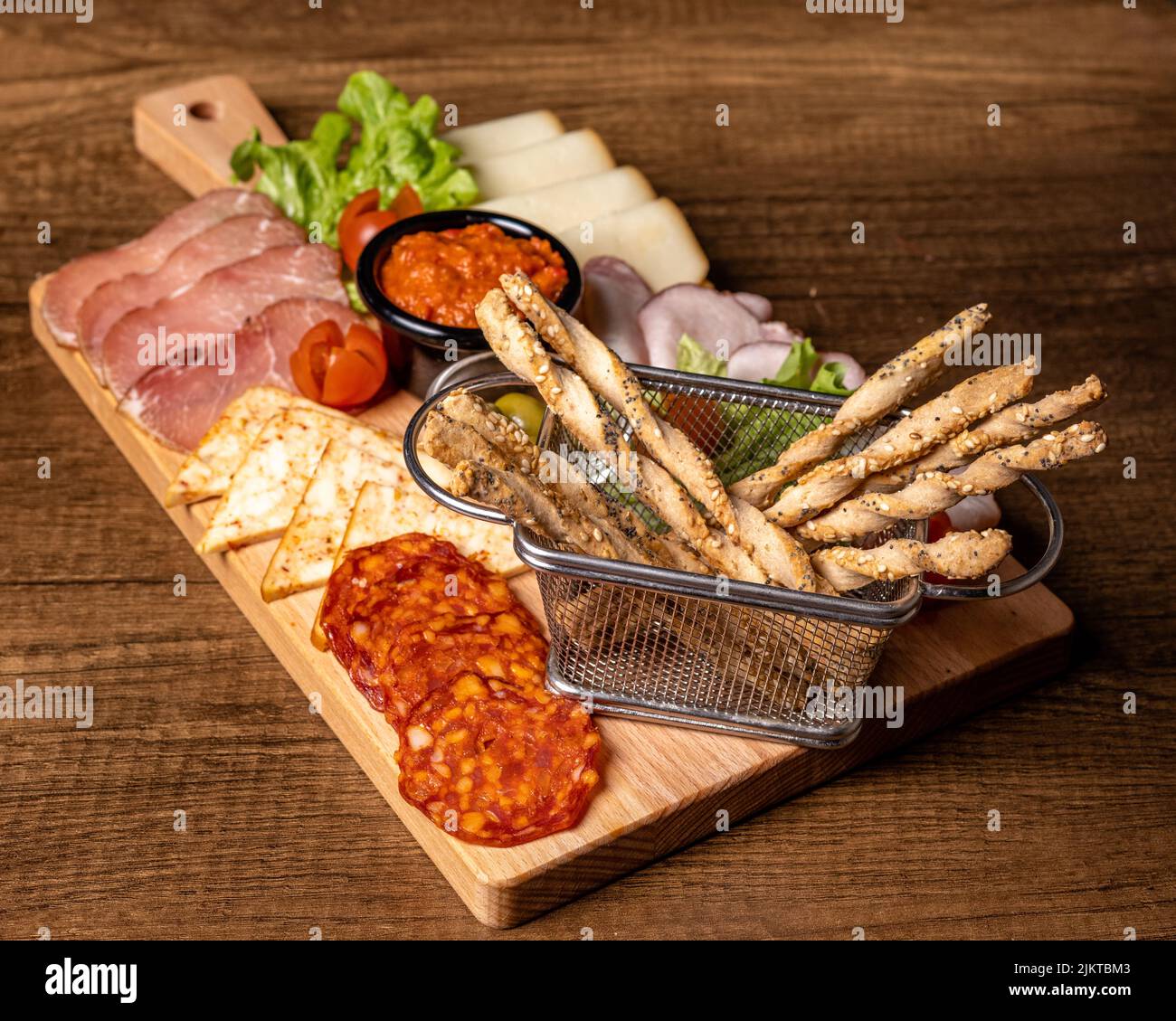 Small board slice hi-res stock photography and images - Alamy