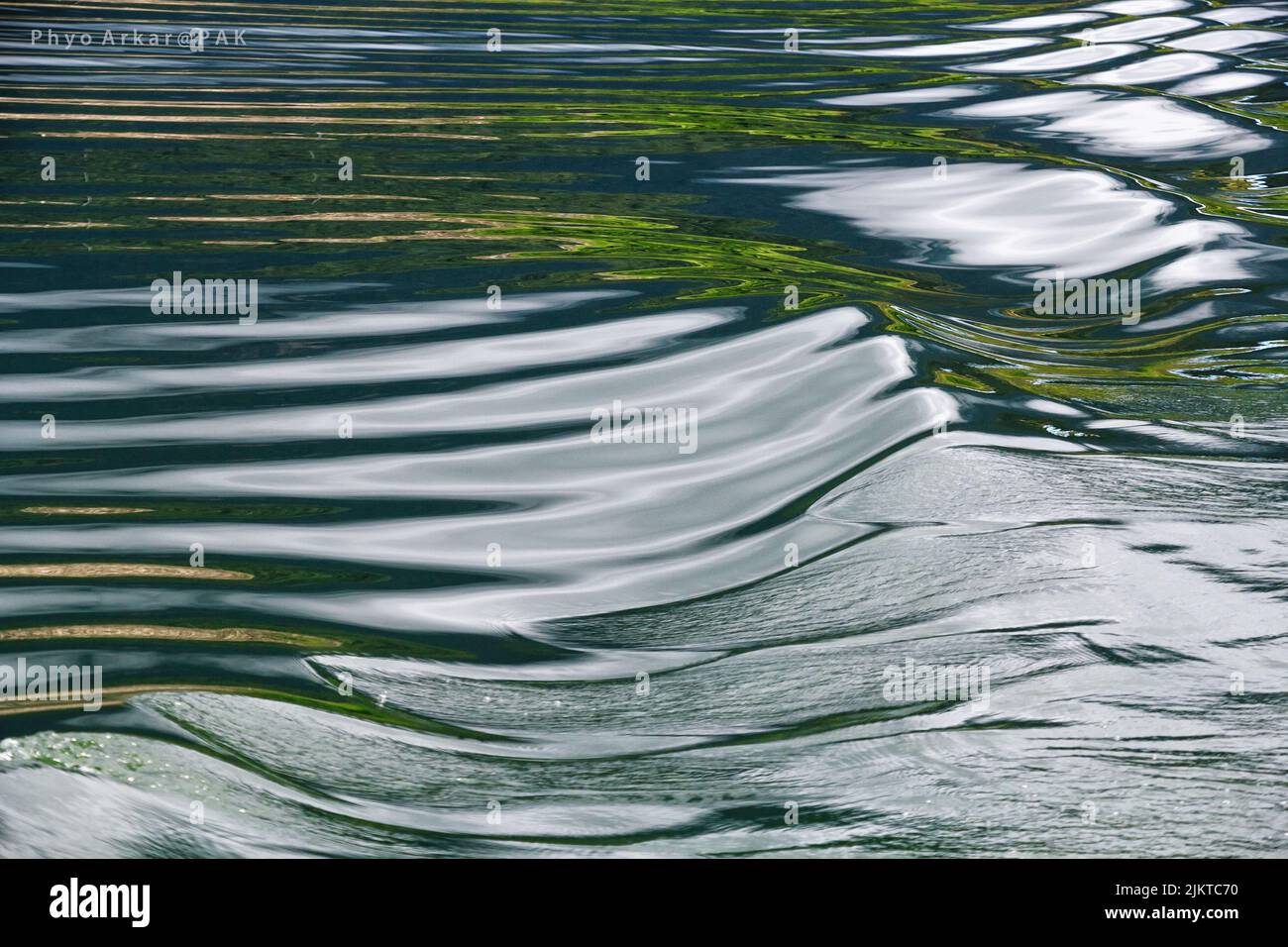 Silky water flow hi-res stock photography and images - Alamy