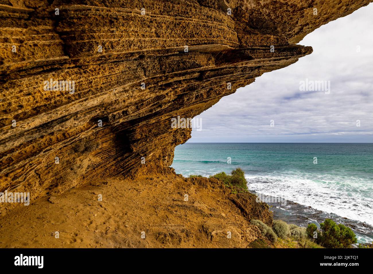 Closeup shot rugged cliffs hi-res stock photography and images - Alamy