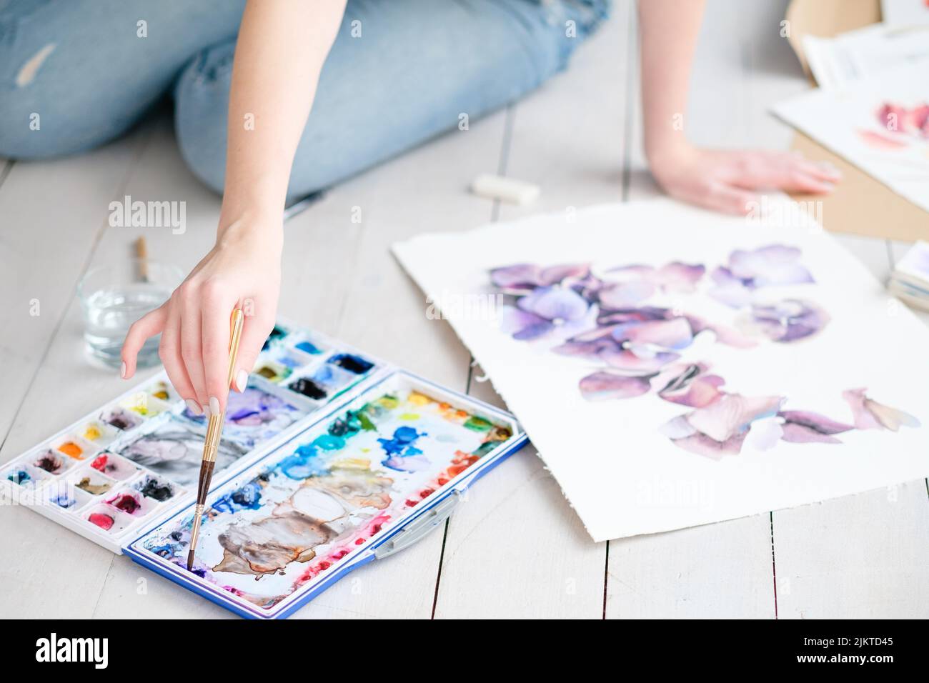 leisure art talent expression girl drawing picture Stock Photo - Alamy