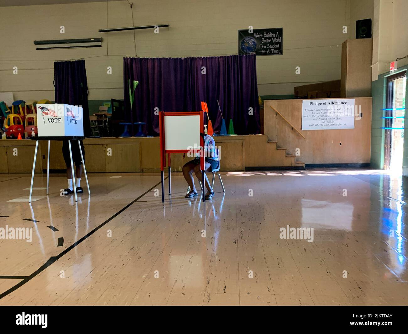 Pledge of allegiance school hi-res stock photography and images - Alamy