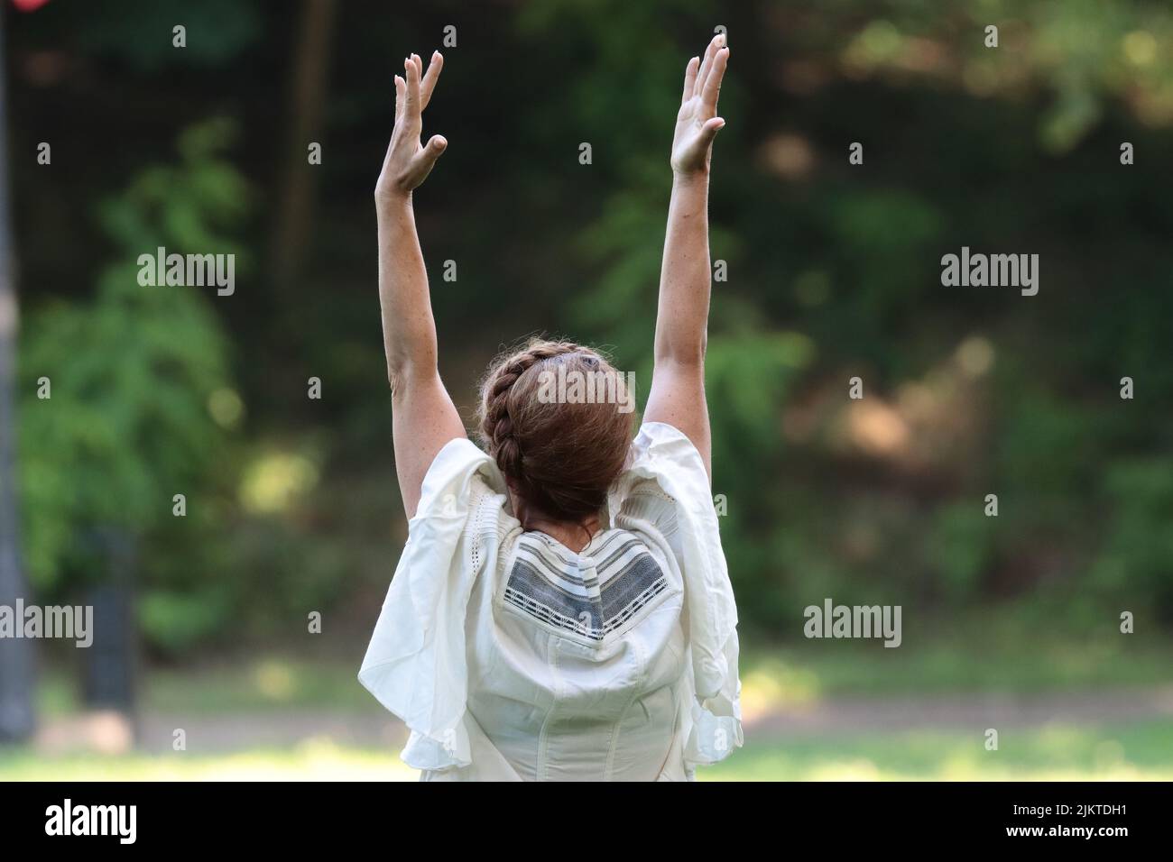Dance hand gesture hi-res stock photography and images - Alamy