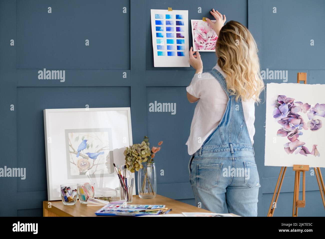 Paint inspiration hi-res stock photography and images - Alamy