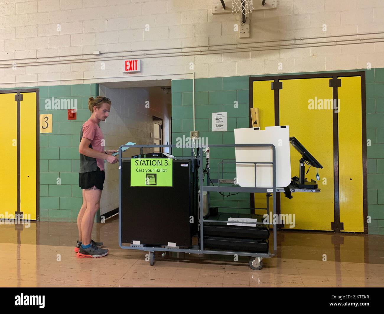Voter affidavit hi-res stock photography and images - Alamy