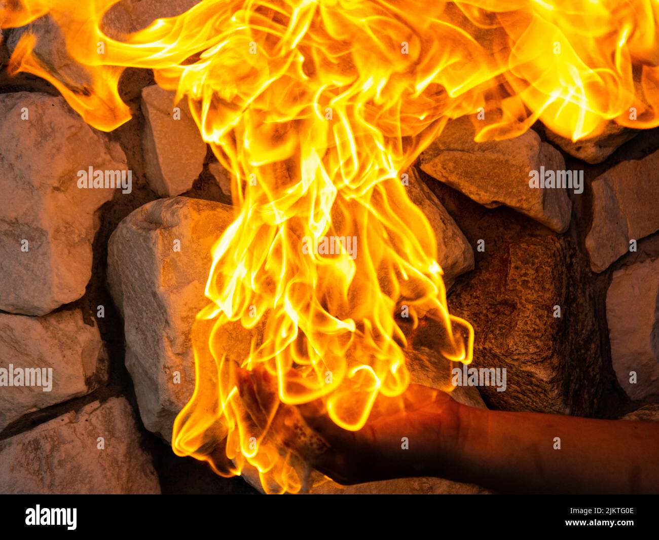 Hand fire closeup hi-res stock photography and images - Alamy