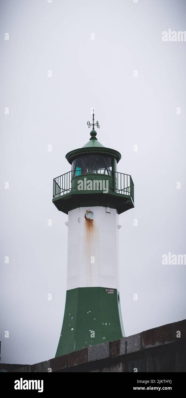 Photo with light hi-res stock photography and images - Alamy