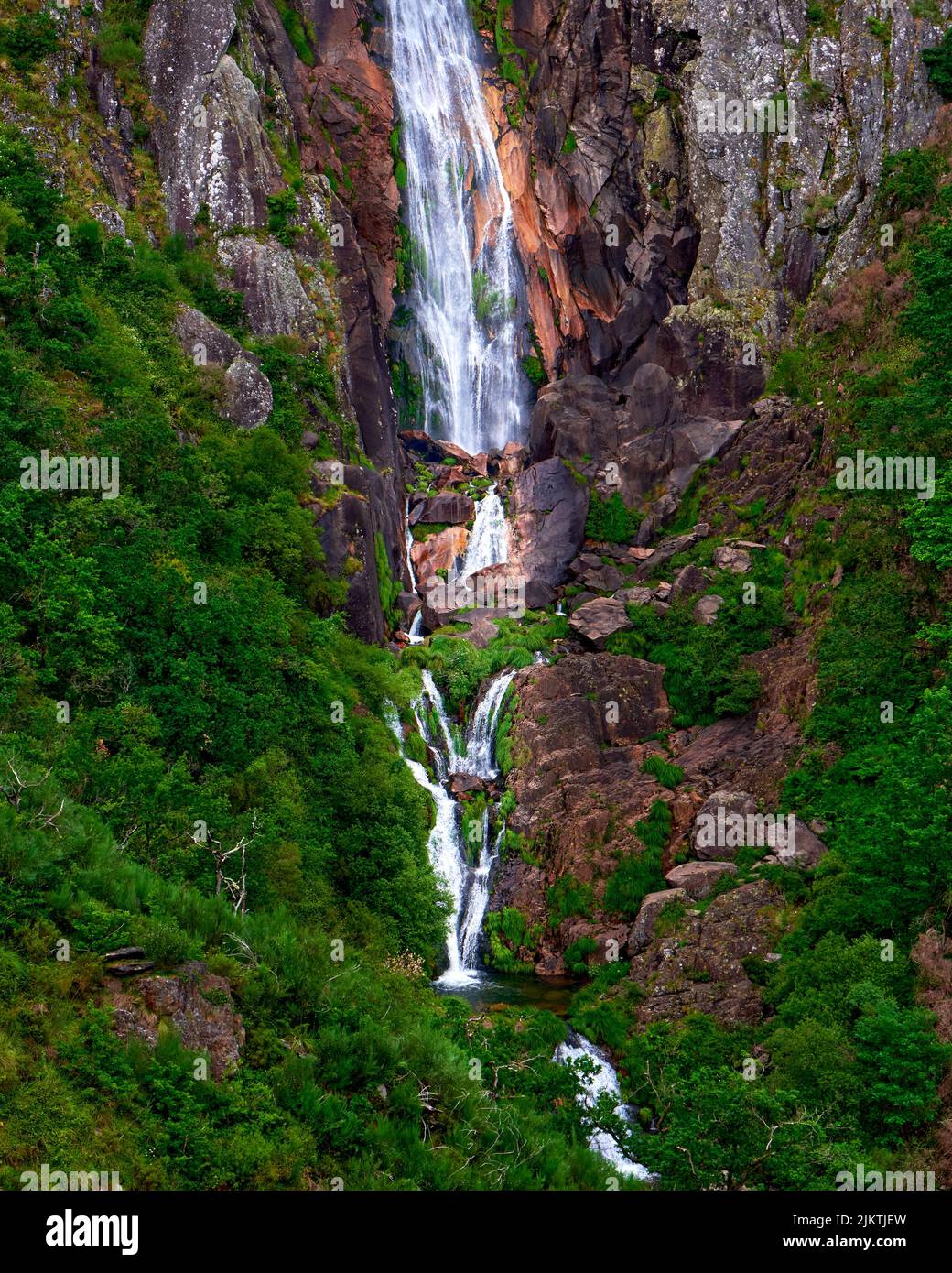 A beautiful landscape of the Frecha da Mizarela waterfall in Arouca ...