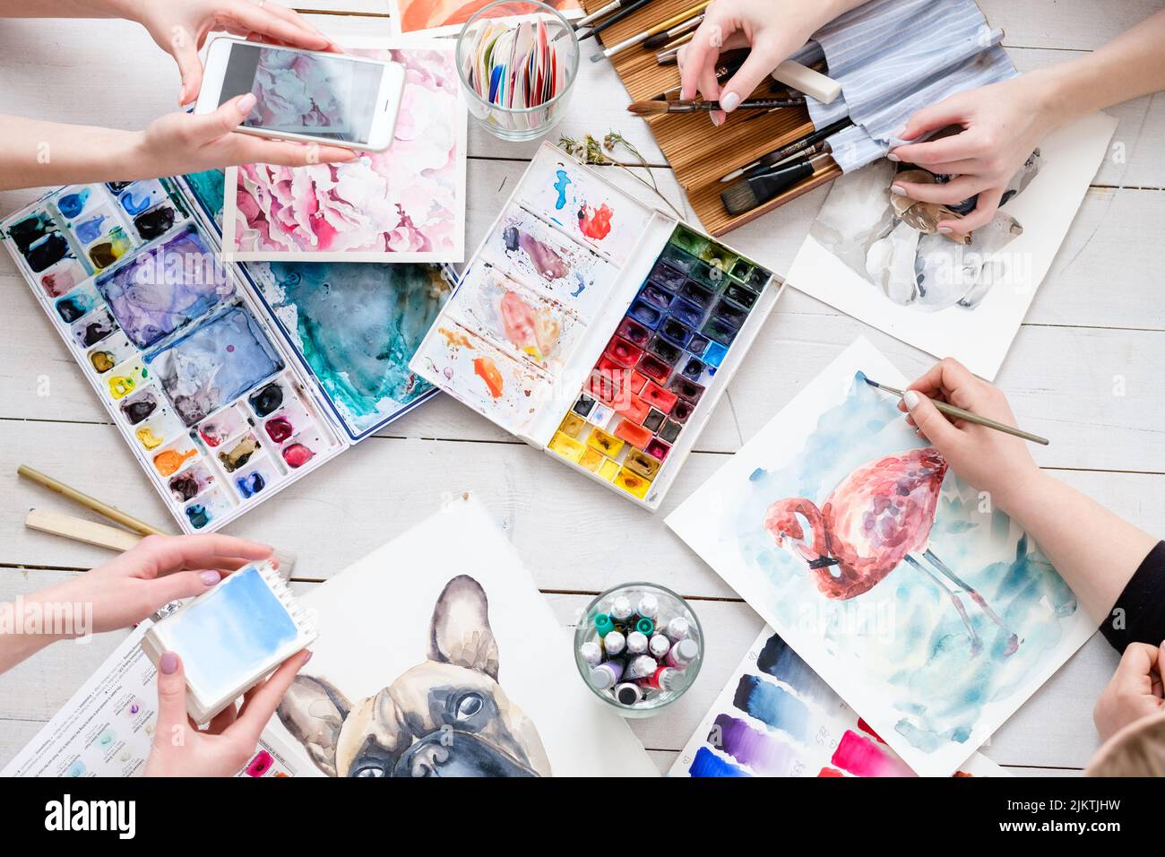 Draw inspiration hi-res stock photography and images - Alamy