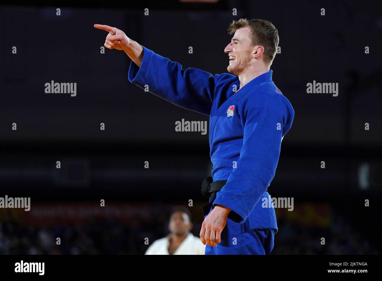 England’s Rhys Thompson celebrates after winning the Men’s 100kg Final ...